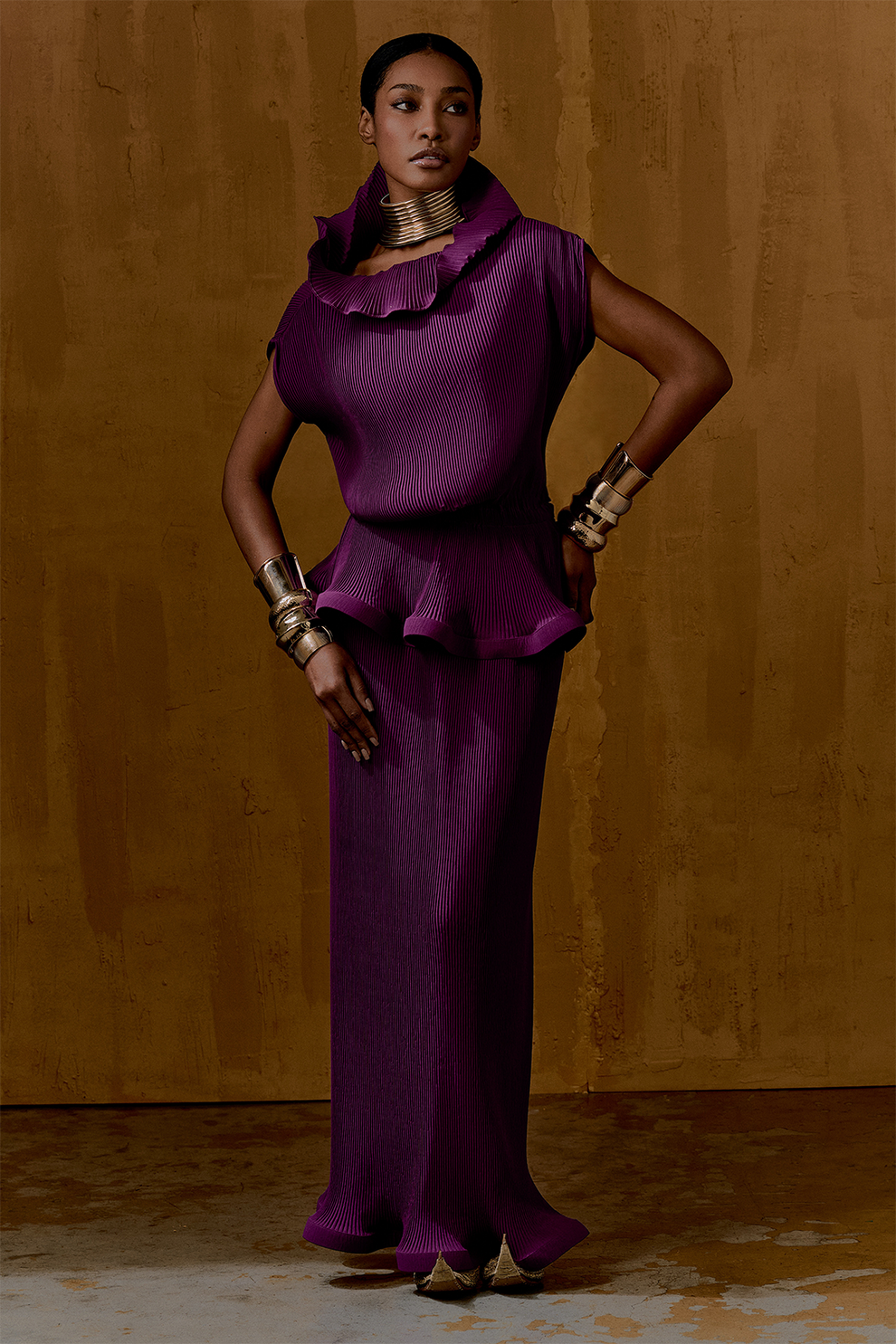 Anok Gown – Rajo Laurel